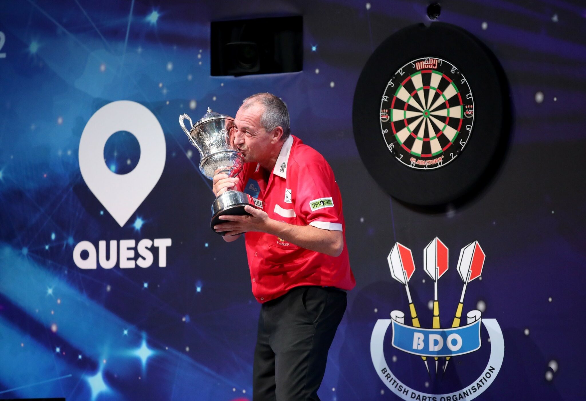 BDO World Championship prize money "gutting" admits Wayne Warren