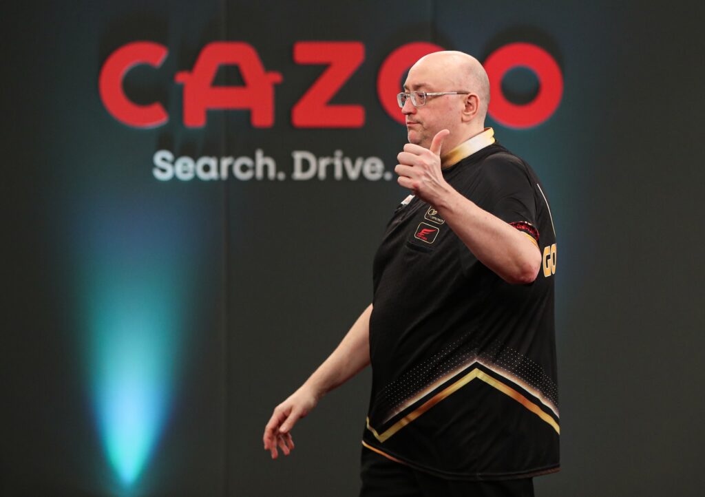 Andrew Gilding stuns Michael van Gerwen to claim UK Open glory - LiveDarts