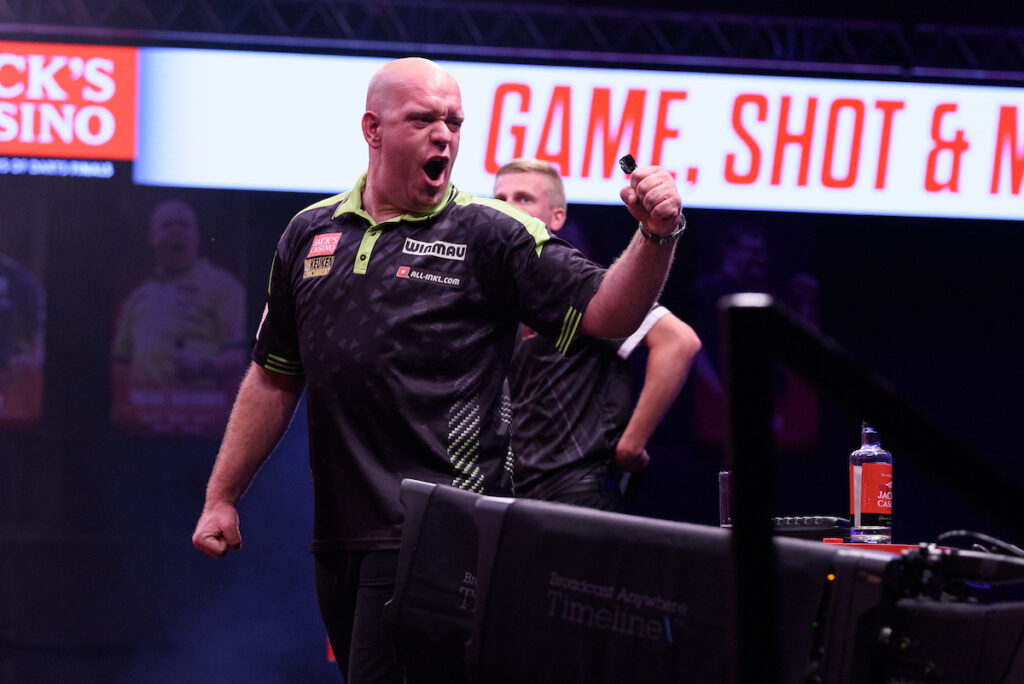 Michael van Gerwen denies Wessel Nijman in epic decider at the World ...