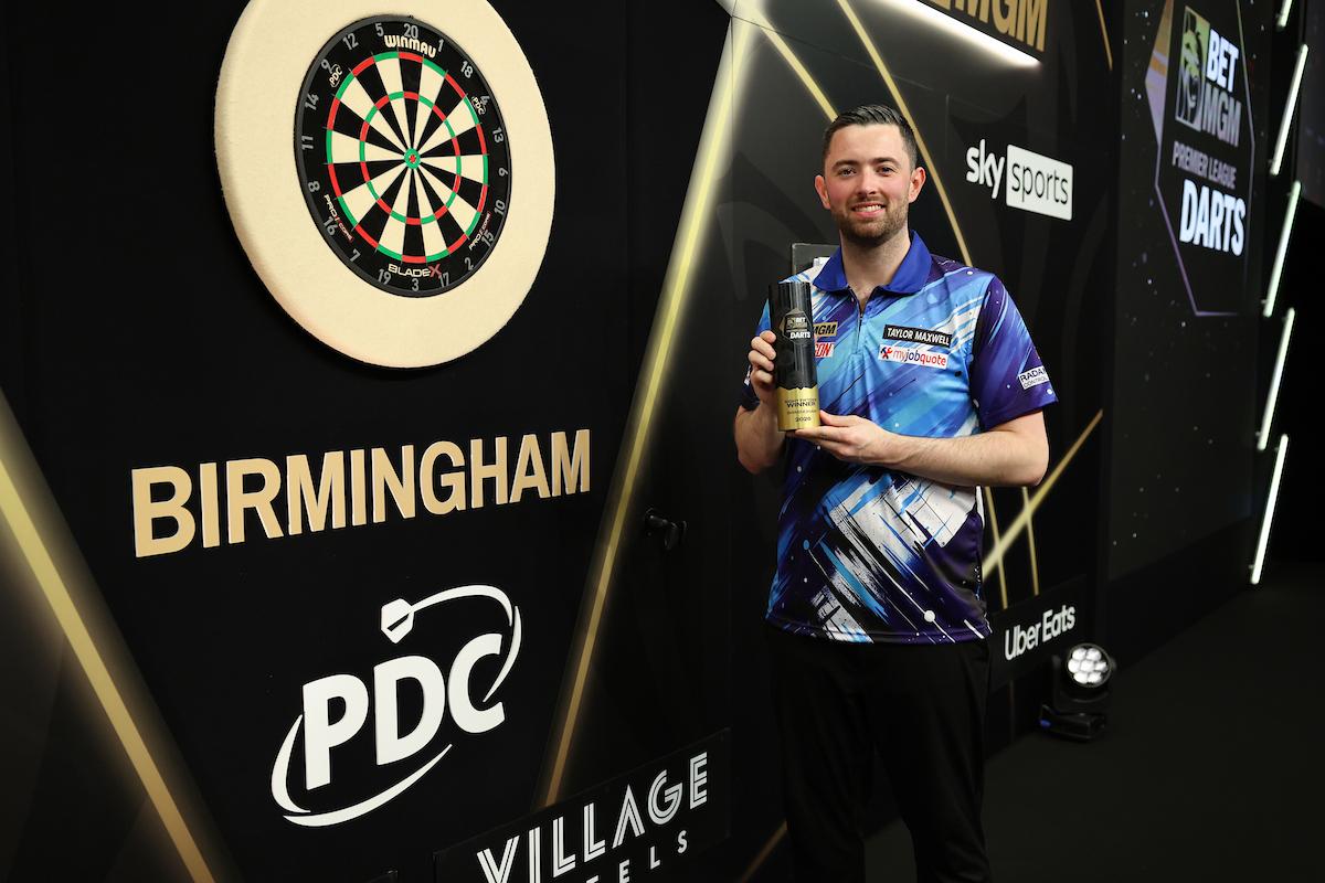 Luke Humphries lands first Premier League Darts weekly title of 2026 to ...